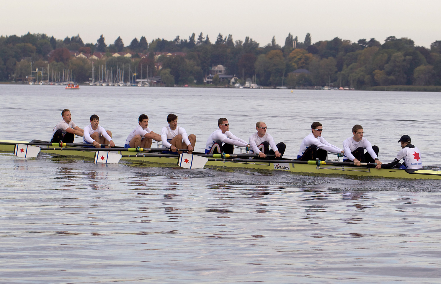 Ruderer feiern den „Tag der Deutschen Einheit“ / rudern.de