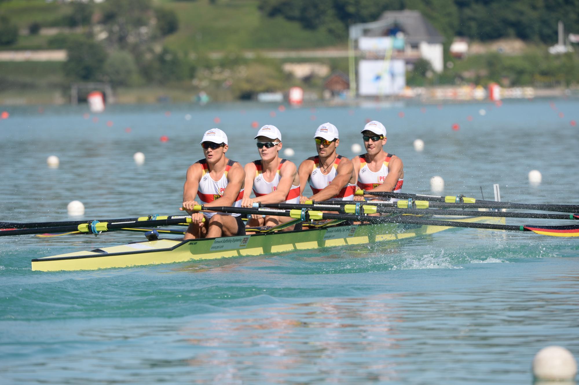 WM 2015: Vorläufe Montag - 6 Siege, 5 weitere Boote im Finale A / rudern.de