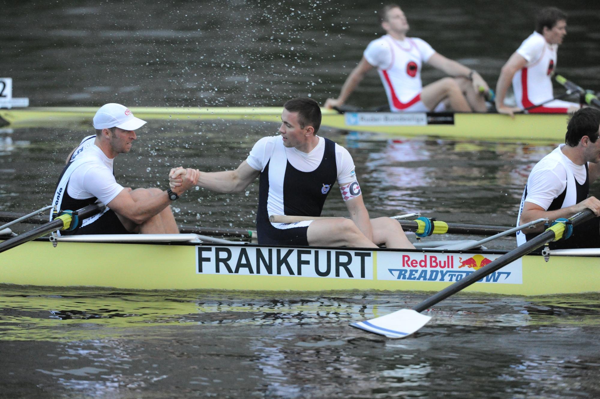 Bundesliga: Frankfurter Germania-Achter kann doch noch jubeln / rudern.de