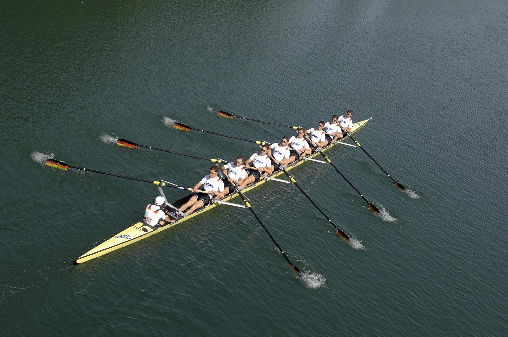 Weltmeister-Achter startet in Prag / rudern.de