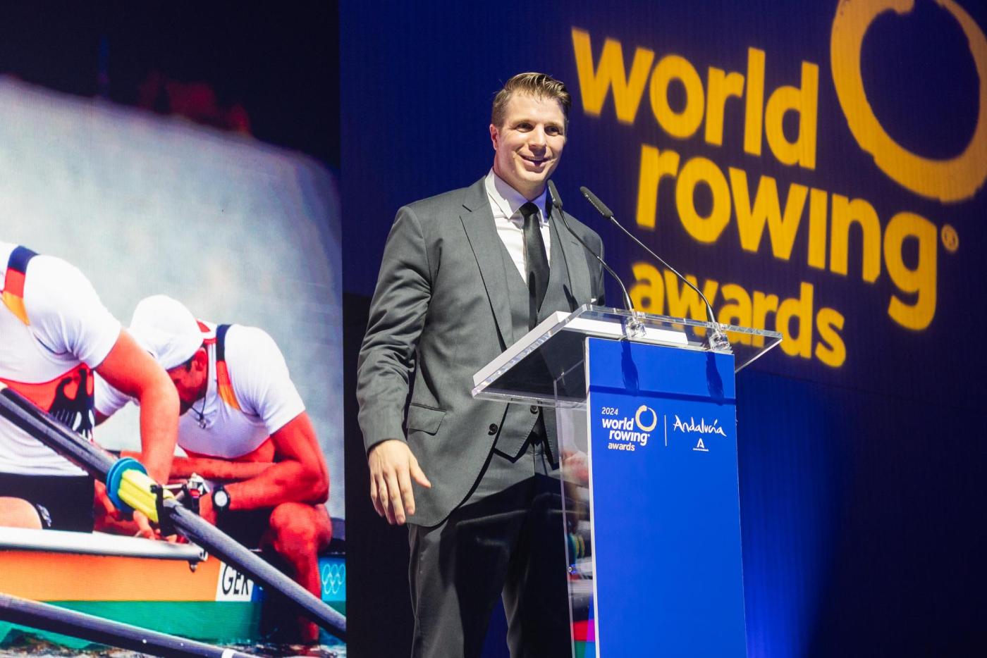 World Rowing Awards 2024: Richard Schmidt gewinnt die Thomas Keller ...