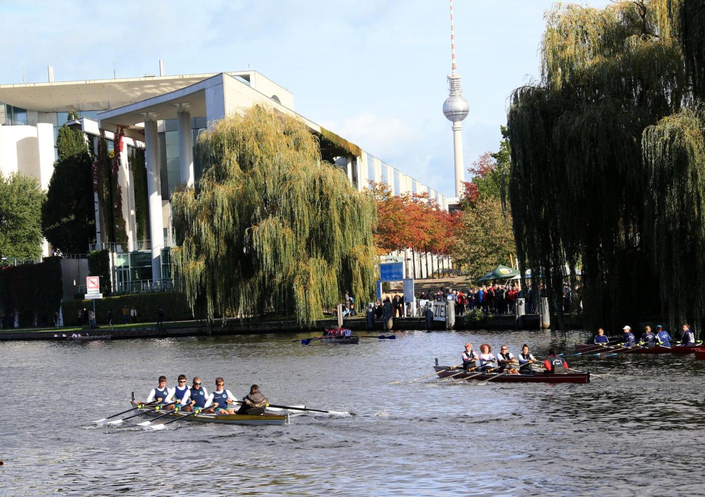 93. Internationale Langstrecken-Ruderregatta „Quer durch Berlin“ am 8 ...