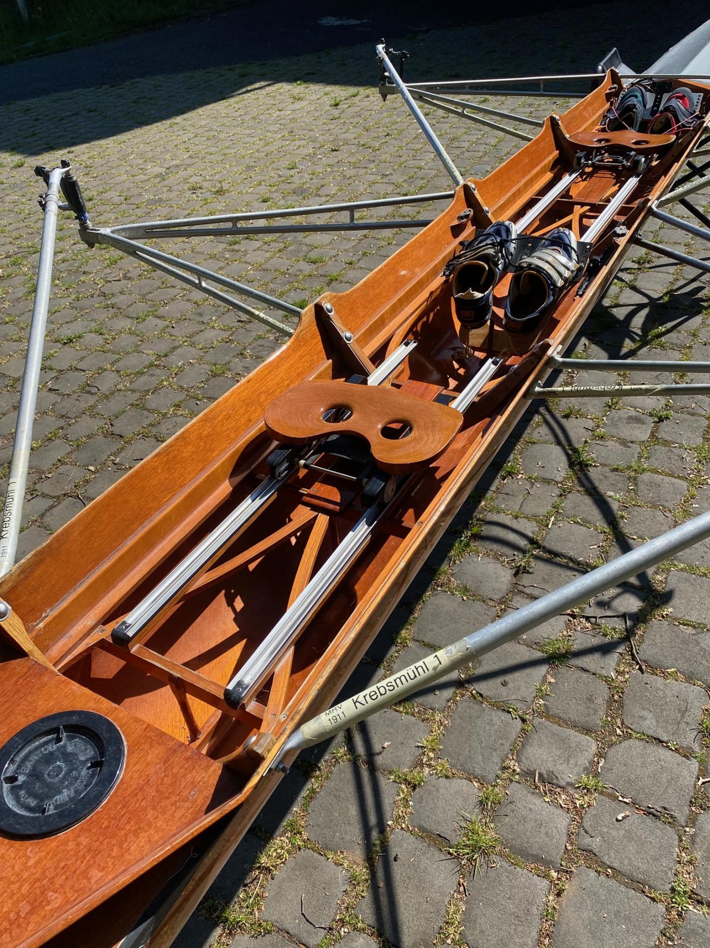 Empacher Holz 2x | rudern.de